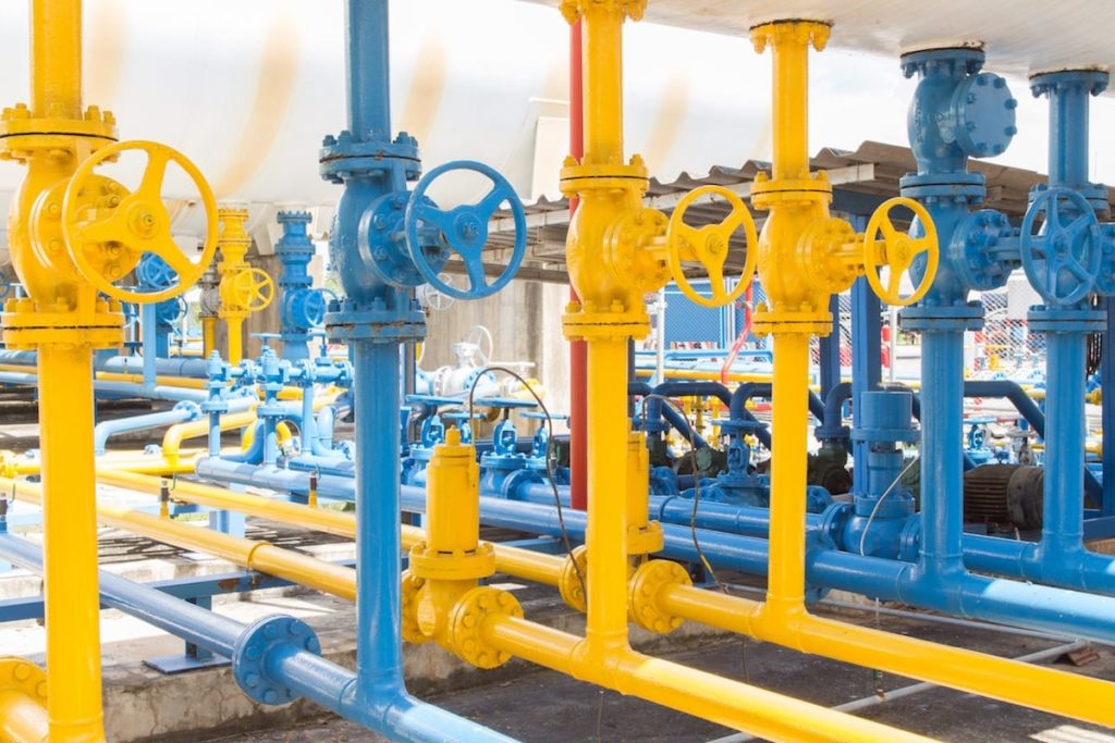 The Oil & Gas Construction Industry | Whitacre Rebar